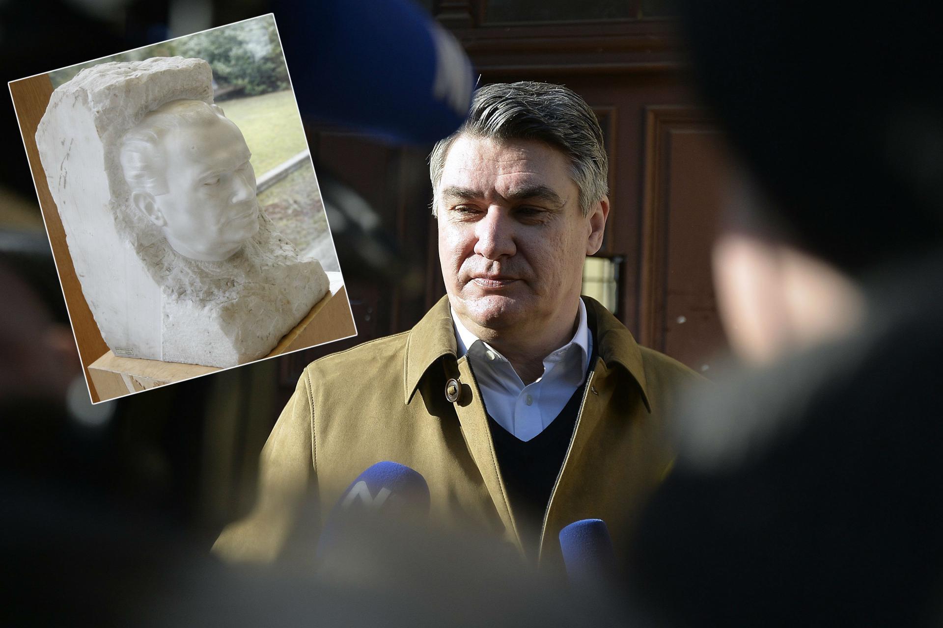 Šibenski - Napredni, nazadni i Titova bista