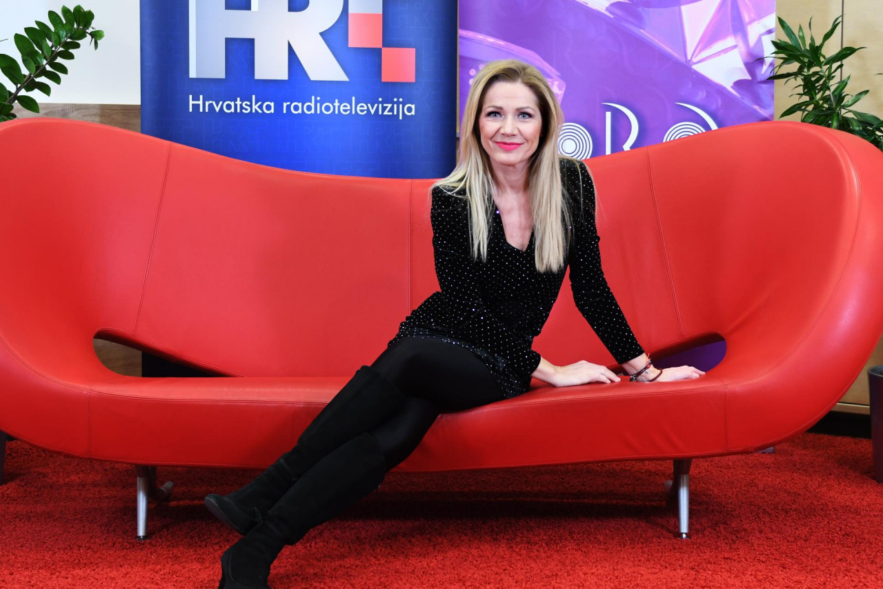 Slobodna Dalmacija - Kako se približava Dora, Barbara Kolar dala se u ...