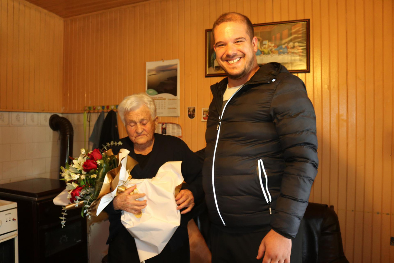 Slobodna Dalmacija - Baka Luca Vukić proslavila sto godina: "Osmero ...