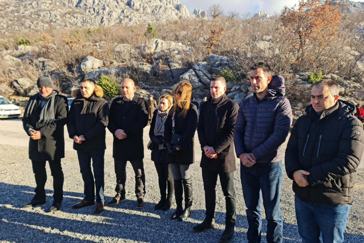 Slobodna Dalmacija - Sjećanje na stradale civile u Jasenicama: prije ...