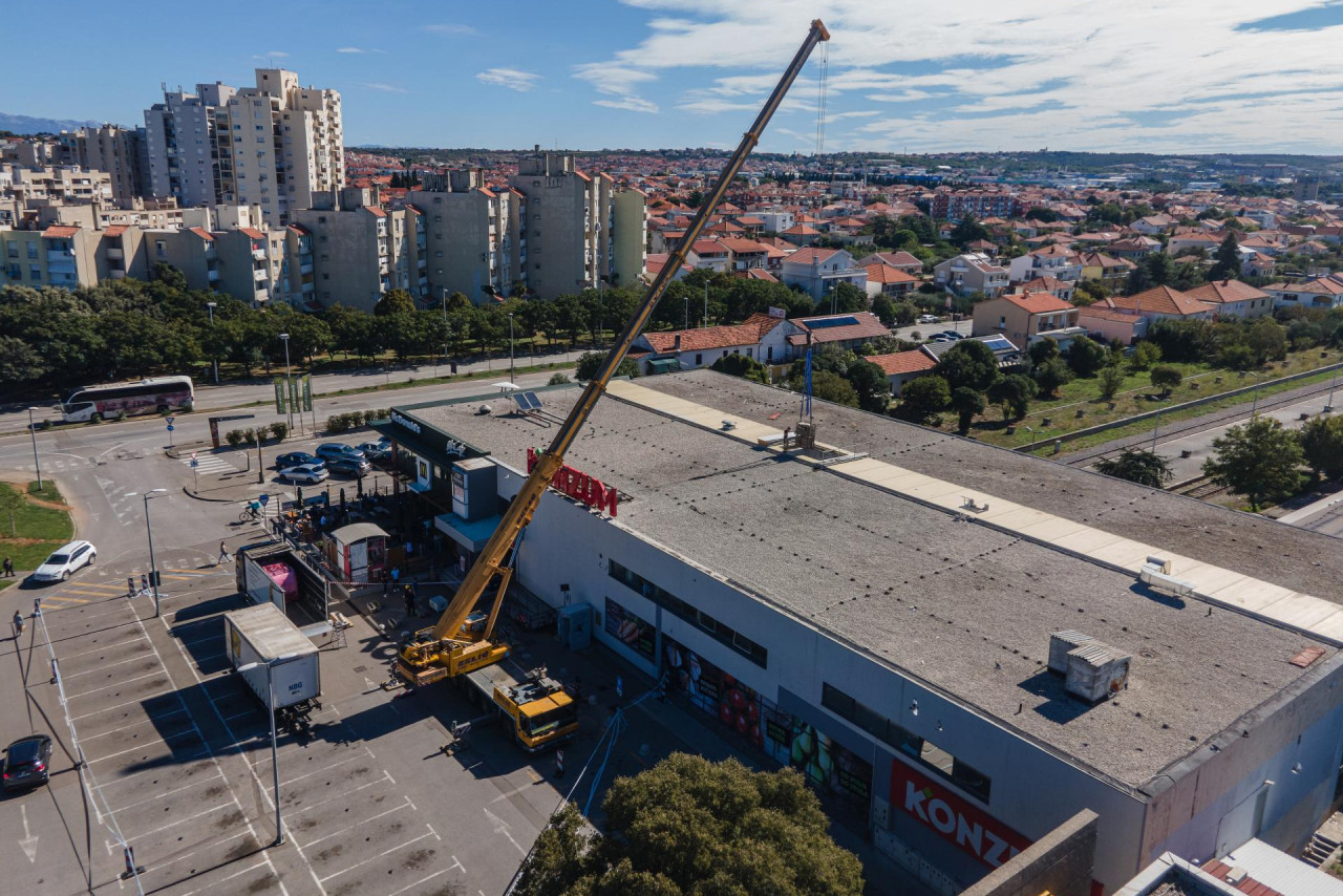 Slobodna Dalmacija - Magnet najnovije generacije je stigao u Zadar ...