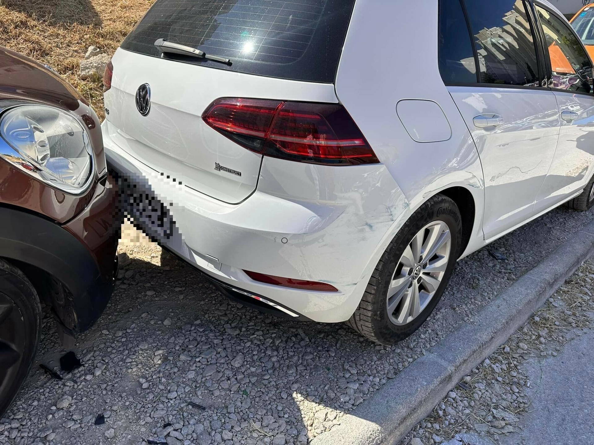 Slobodna Dalmacija - Je li netko nešto vidio? Razbilo dva auta na ...