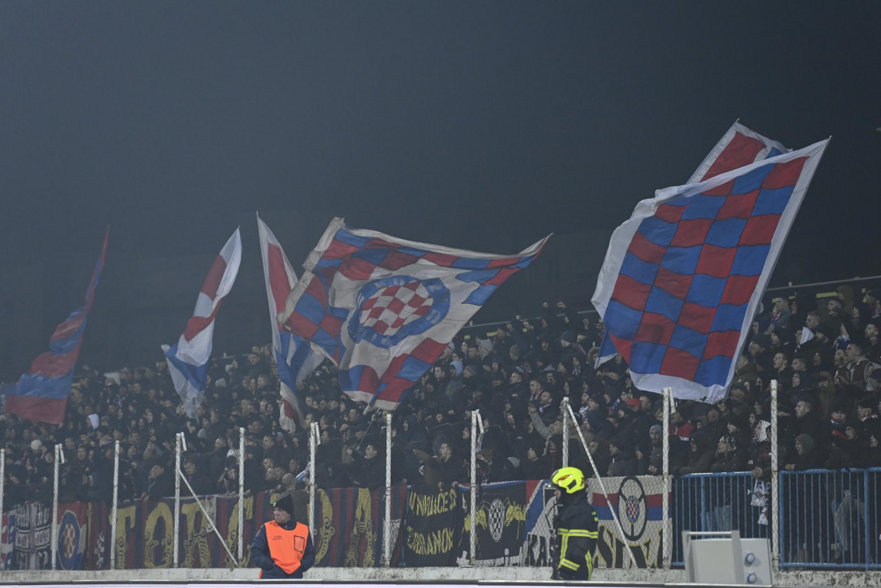 Slobodna Dalmacija - Hajduk je svuda magnet, pa i u Kopru. Bonifika je ...