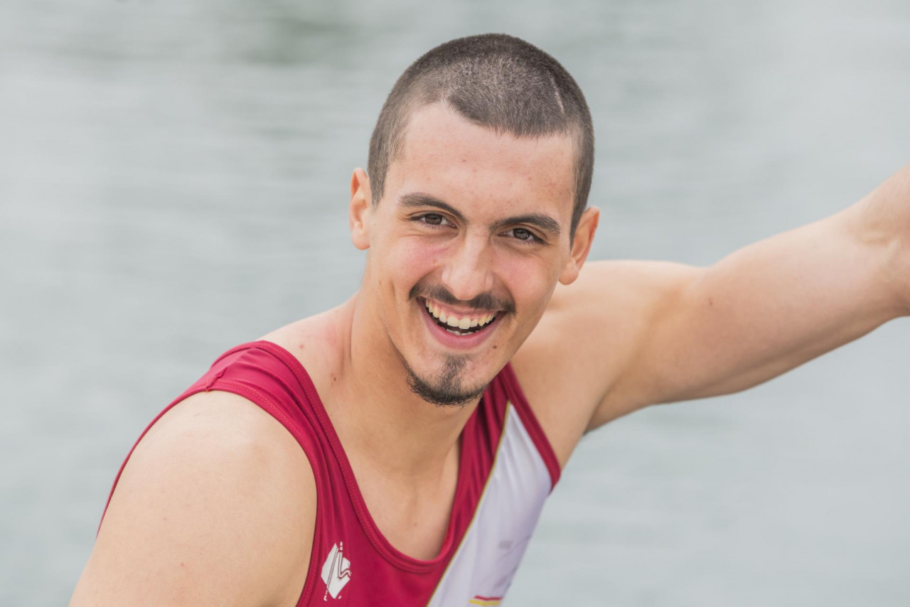 Slobodna Dalmacija - Odlični je veslač, ali i pjeva gange; Zove ga ...
