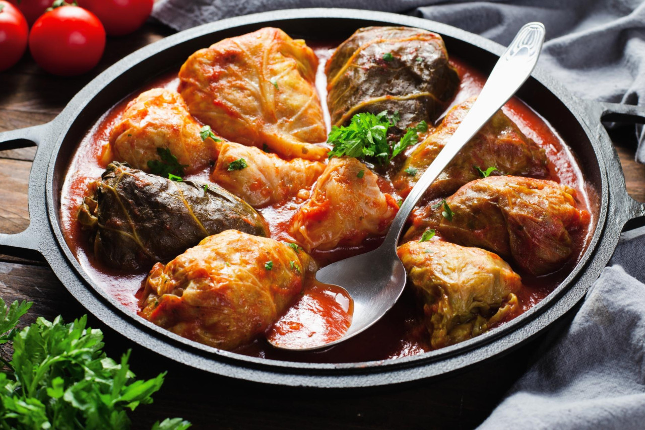 Slobodna Dalmacija - Sarma od svježeg kupusa proljetna je verzija jela ...
