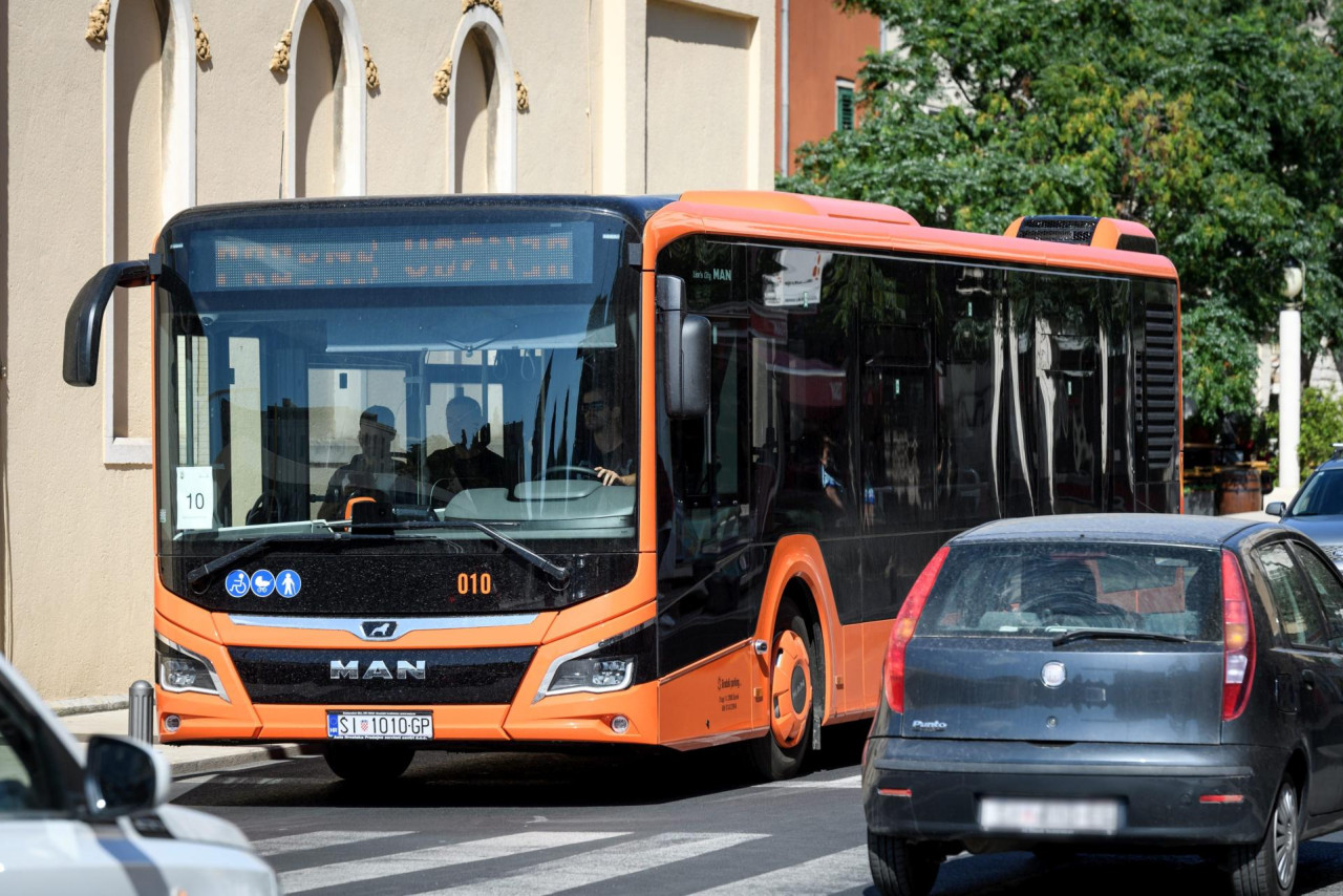 Slobodna Dalmacija - Javni gradski prijevoz uskoro bogatiji za 12 novih ...