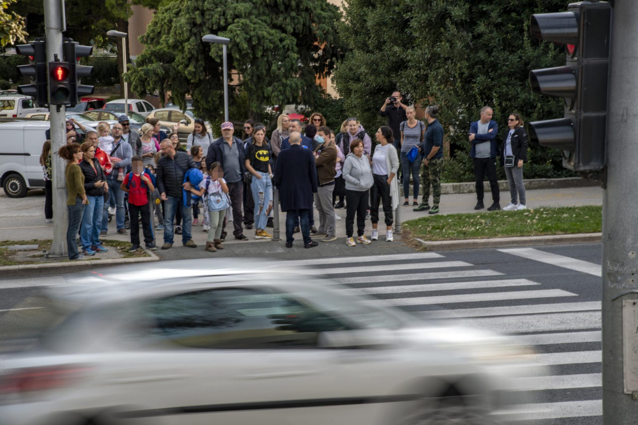 Slobodna Dalmacija - VIDEO Gdje je splitska policija?! 'Pajdo' projurio ...