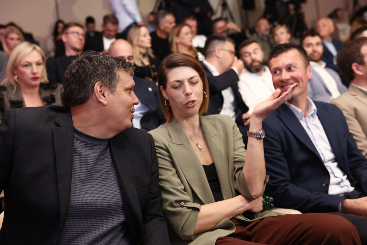 Slobodna Dalmacija - Na 'izricanje presude' Poljudu stigle jake face ...