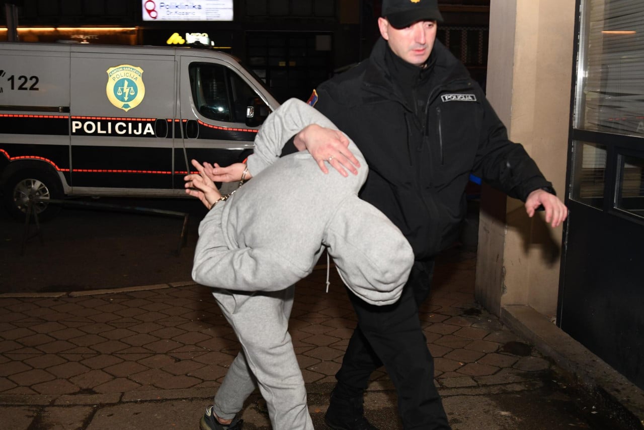Slobodna Dalmacija - Nema kraja divljaštvu u Kaštelima! Policiju ...