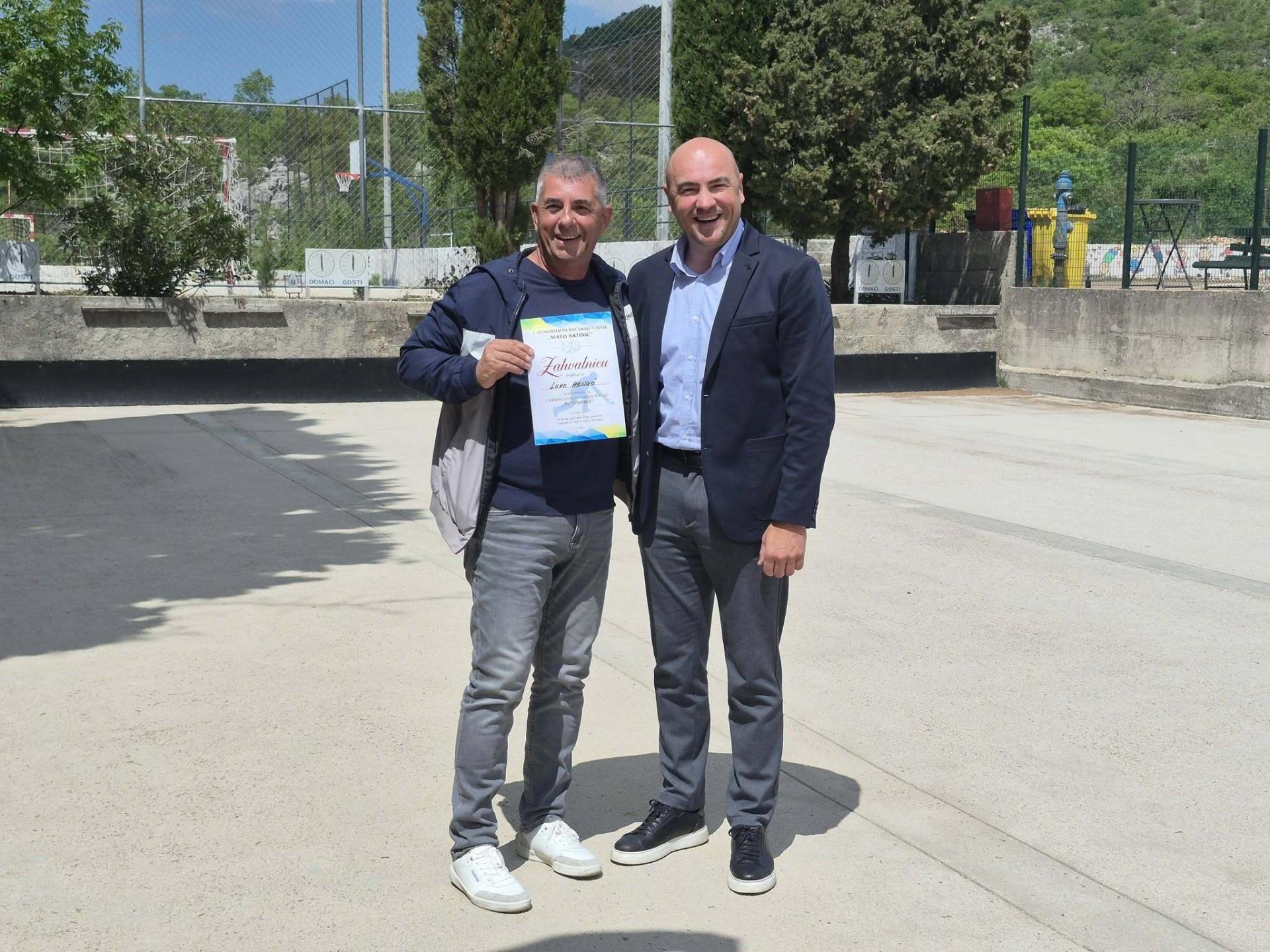 Dubrovački - Prvi Memorijalni boćarski turnir 'Mato Batinić' okupio ...