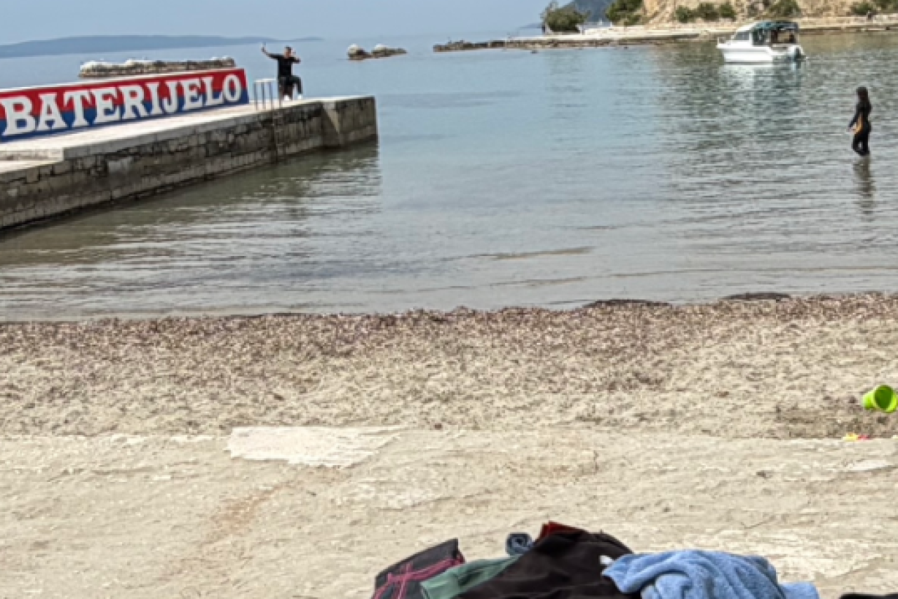 Slobodna Dalmacija - Splićanka zgrožena scenom s kultne plaže; djeca tu ...
