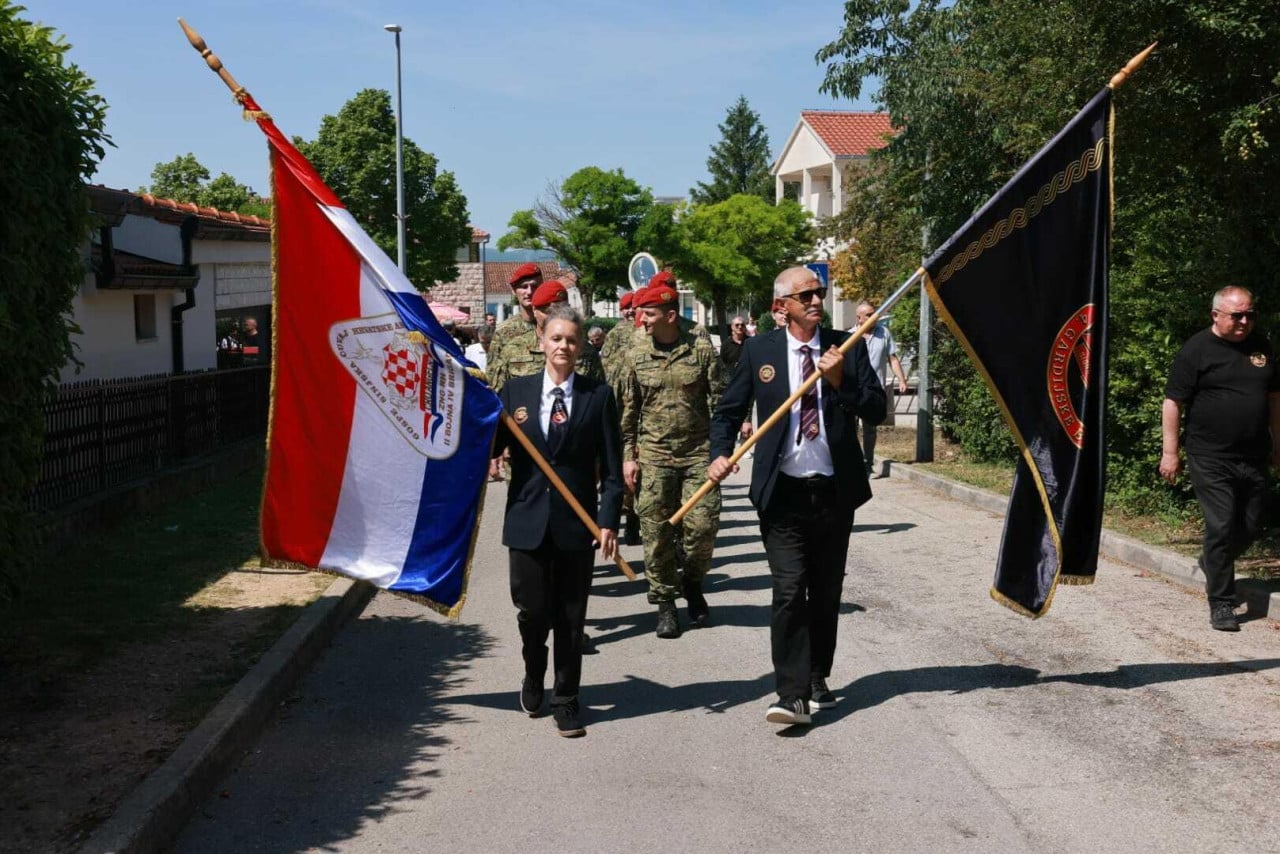 Slobodna Dalmacija - Tužna i ponosna obljetnica u Otoku: 'Hrvatski ...